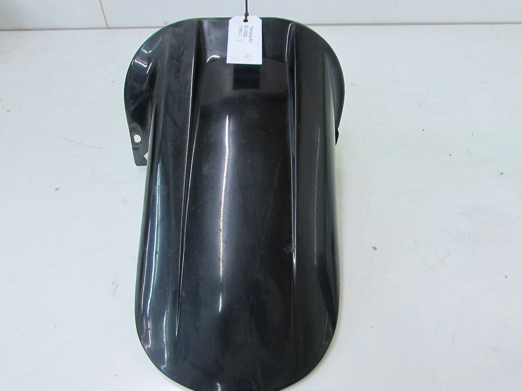 Rear fender Yamaha YZF R1 2000-2001 | Motorparts-online.com